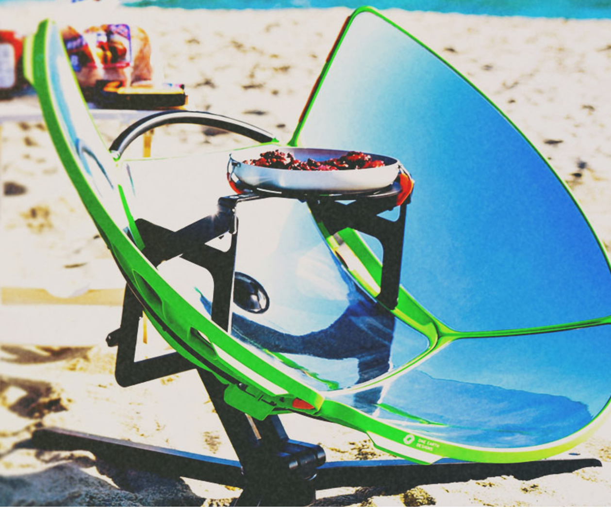 Advanced solar cooker that heats and cooks five times faster than a ...