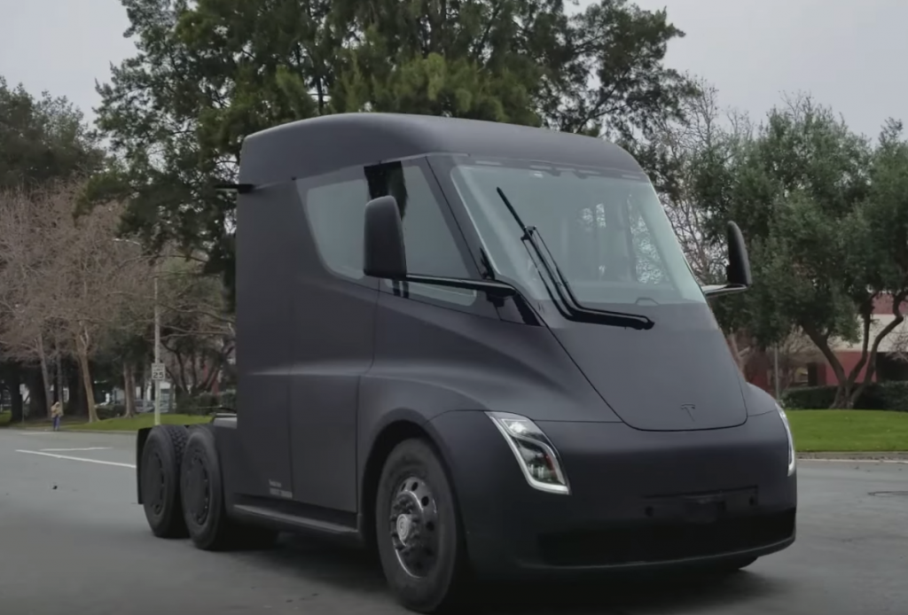 Video of Tesla Electric Semi Truck cruising on regular Santa Clara ...