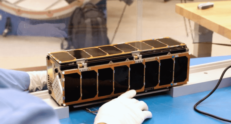 Army will use lasers to cubesats for 50 times faster communication ...