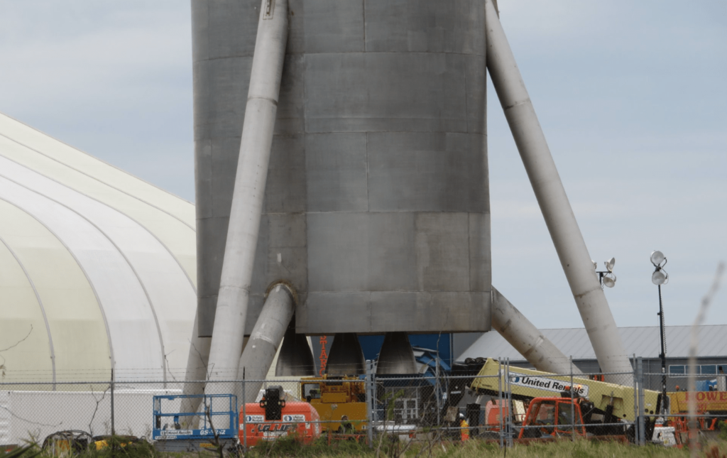 Three Raptor Engines Revealed on SpaceX Starship Hopper | NextBigFuture.com