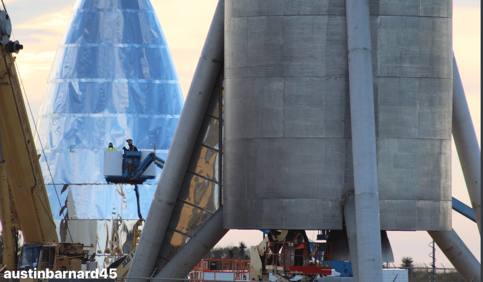All Three Pieces of the SpaceX Starhopper | NextBigFuture.com