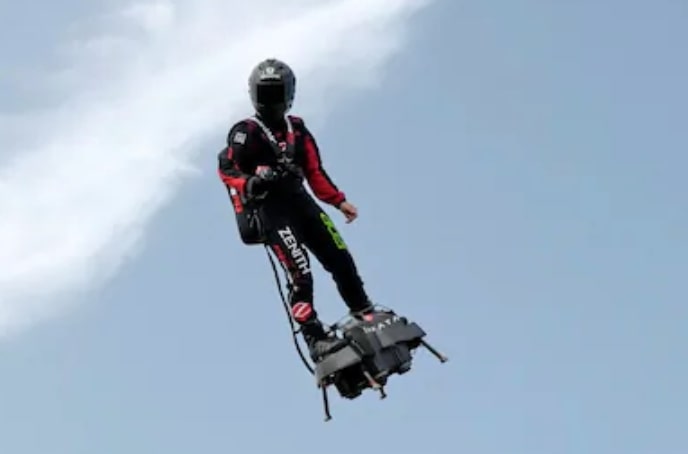 Real-Life Green Goblin Flies Hoverboard Across English Channel at Over ...