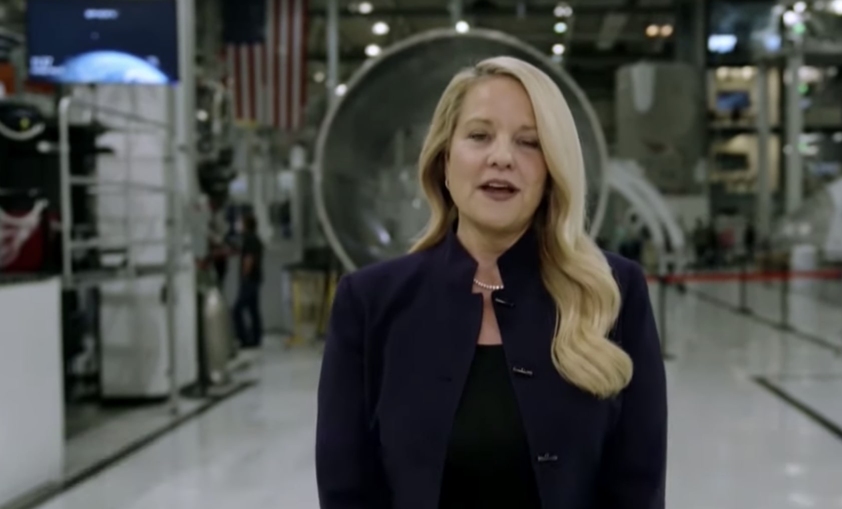 Gwynn Shotwell and SpaceX Orbital Super Heavy Starship Raptor Engines ...