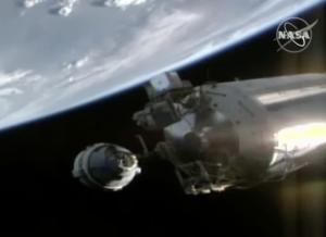 Boeing Starliner Docking With ISS | NextBigFuture.com