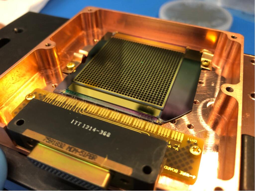 Better Superconducting Arrays To Detect Smaller Nomadic Worlds