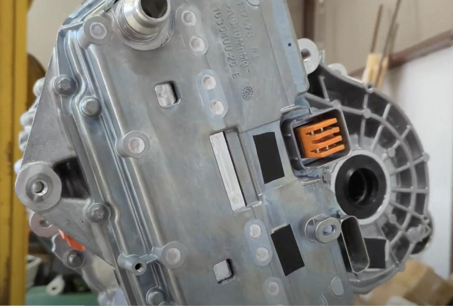 Tesla's Improved New Hairpin Motors and CATL M3P Batteries ...