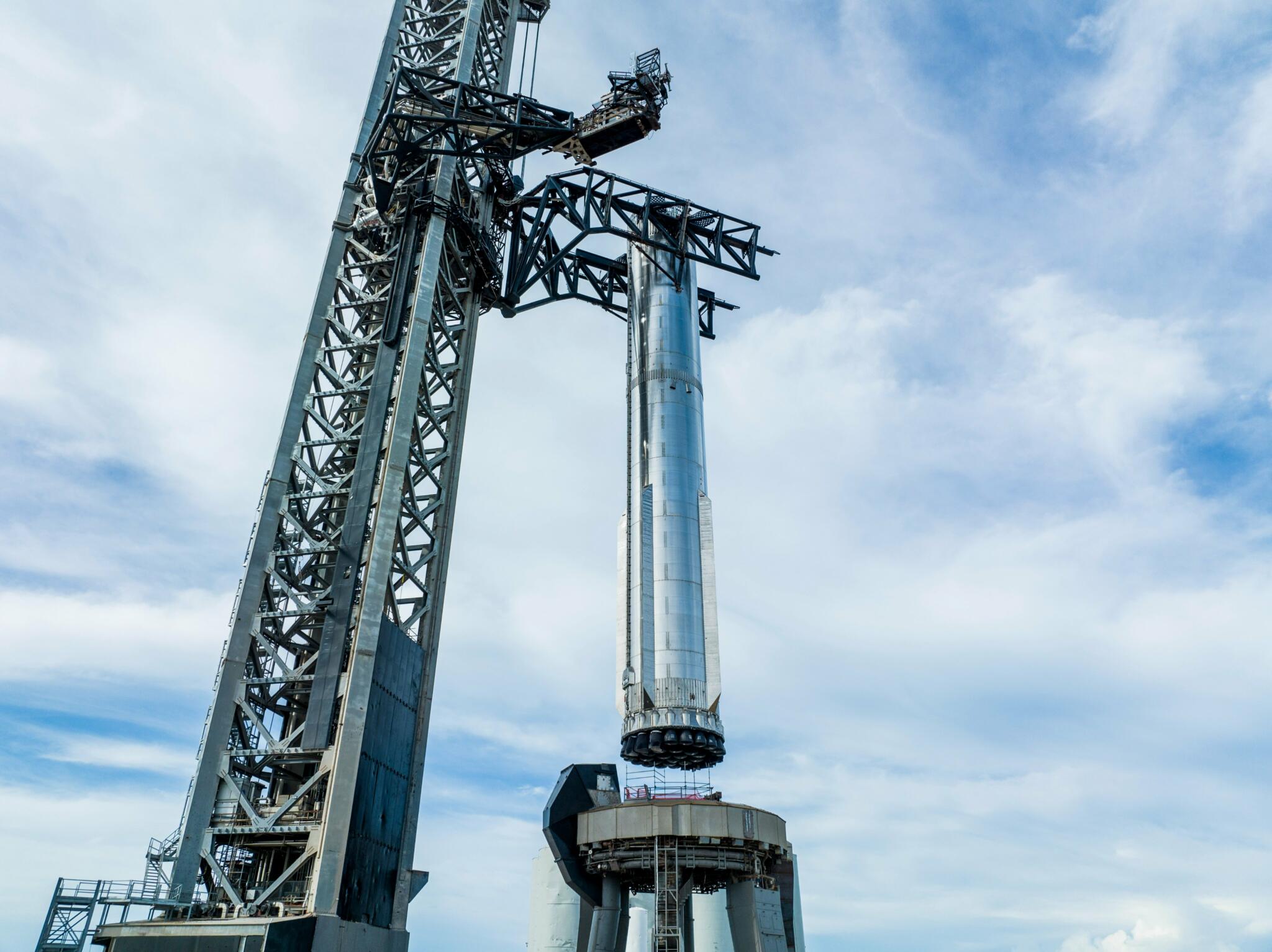 SpaceX Booster 9 is on the Launch Stand | NextBigFuture.com
