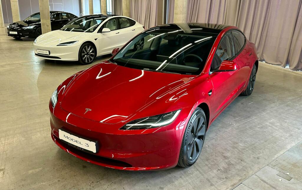 Tesla Lays off More than 10% and Several Executives Have Left ...
