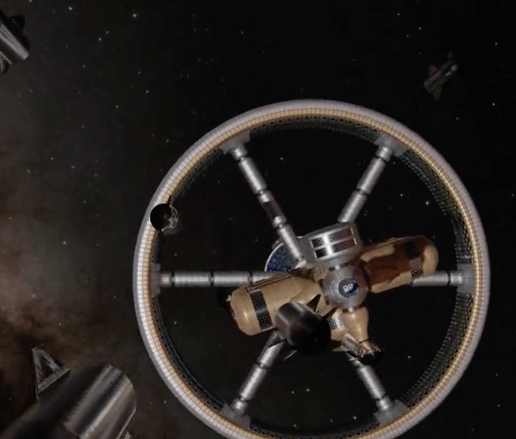 SpaceXVision Renders Mars Spaceship With Rotating Gravity | NextBigFuture.com