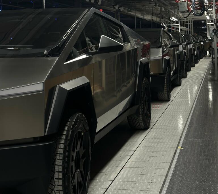 Tesla Cybertruck Production Line Shown and Delivery Event in One Hour ...