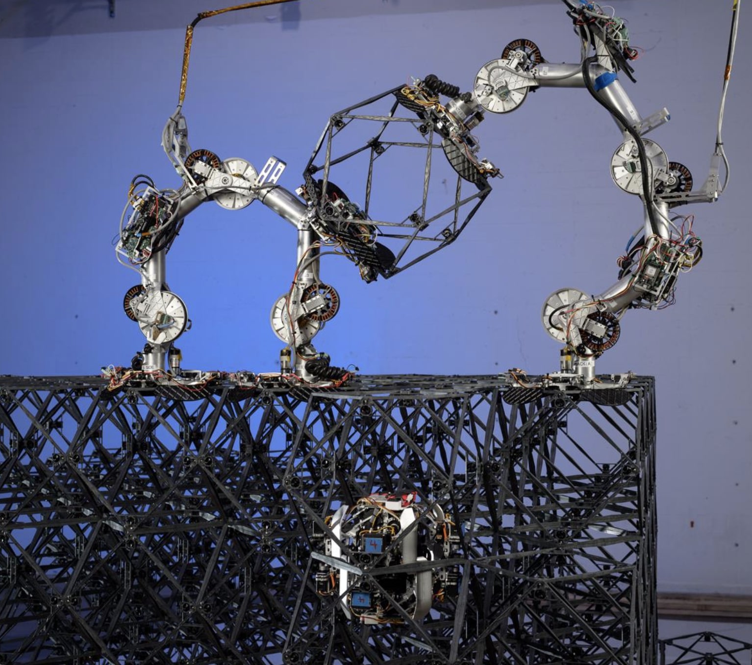 Super-lightweight Robot Friendly Modular Construction for Bridges and ...