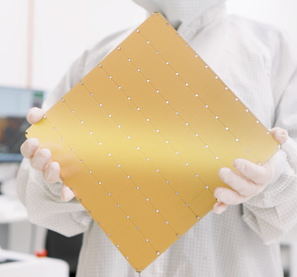 World’s Fastest AI Chip with 4 Trillion Transistors | NextBigFuture.com