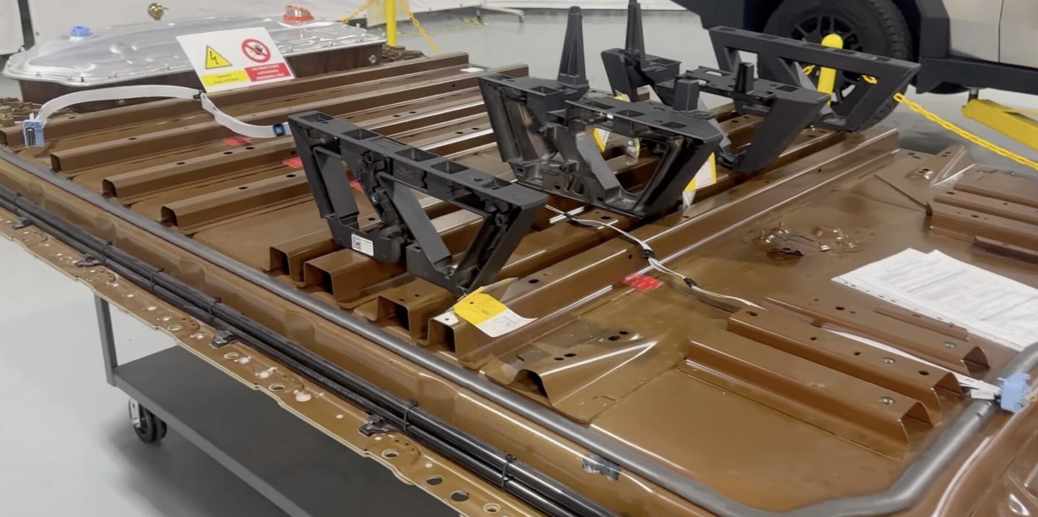 Tesla Cybertruck Teardown Analysis by Caresoft | NextBigFuture.com