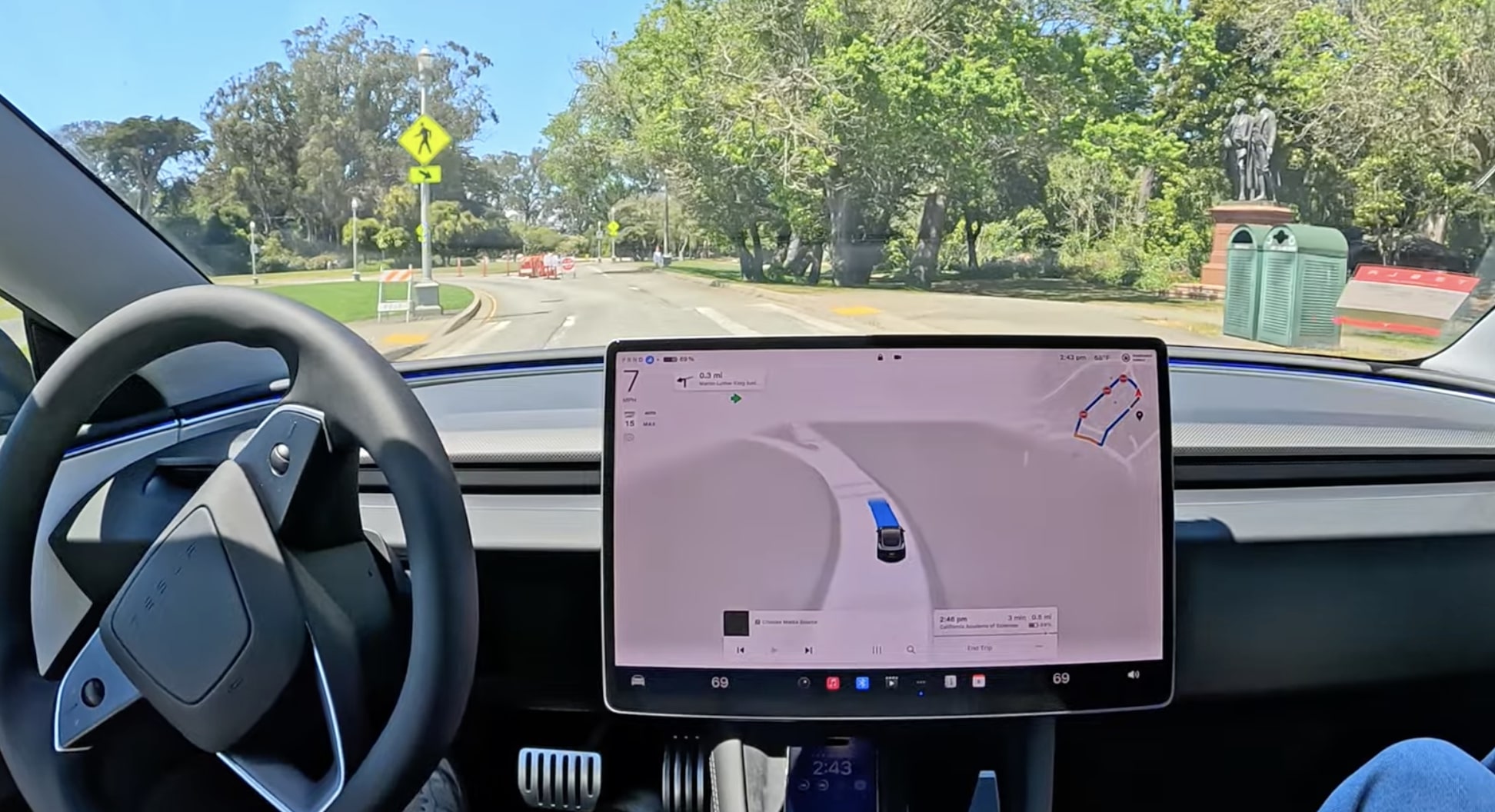 Tesla model 3 fsd store