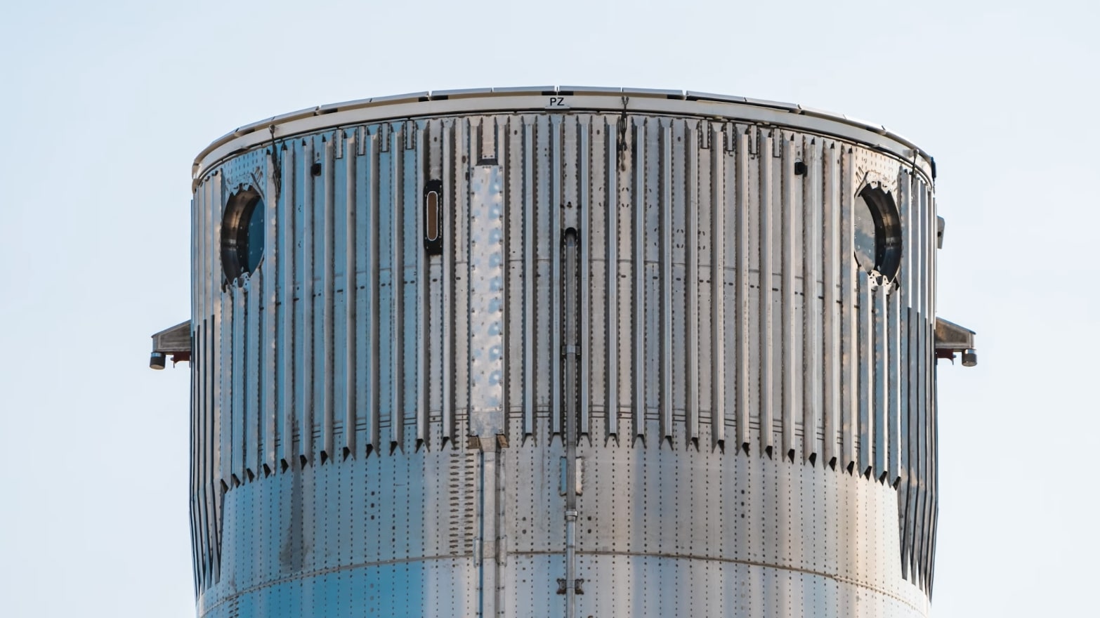 SpaceX Tests New Heat Shield and Adds Tanks for Engine Restarts ...