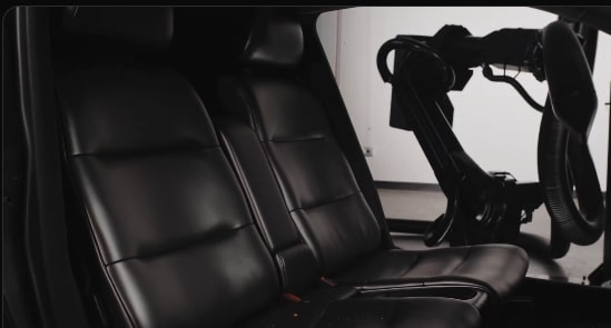 Tesla Robotic Cleaning of Robotaxi Will Save 20% of Robotaxi Operation ...