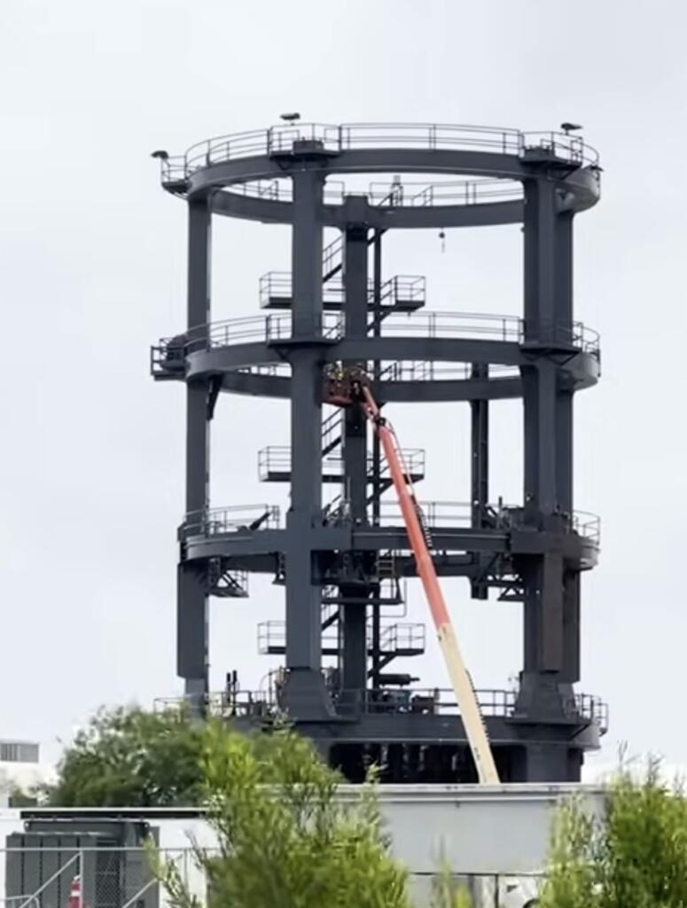 35 Version 3 Raptor Engines on New SpaceX Starship Booster ...