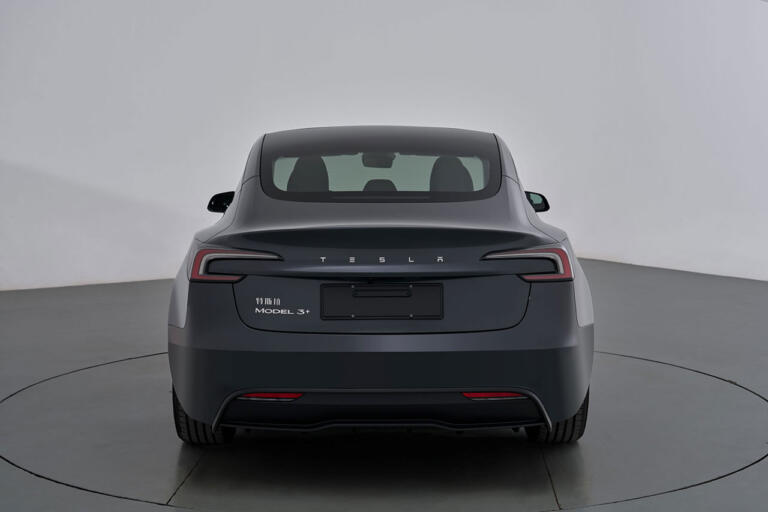 Tesla China Launching Sub-$30,000 Standard Model 3 in April-June ...