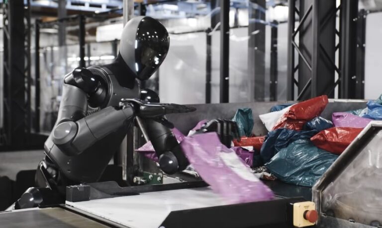 Figure AI Helix Humanoid Robot Loading Washing Machine | NextBigFuture.com