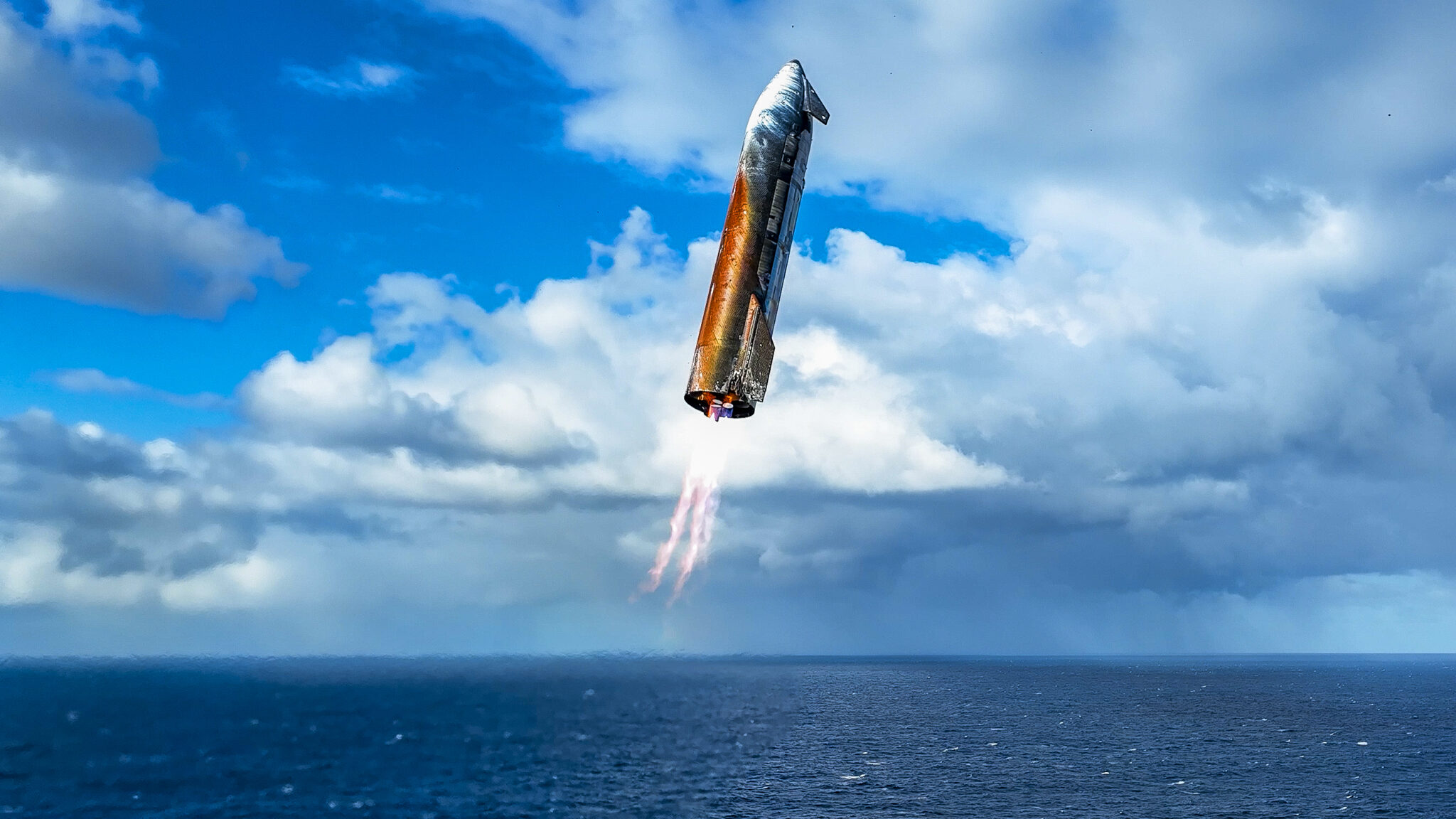 SpaceX Starship 10 Controlled Landing in the Ocean Looks Promising for Future Tower Catches ...