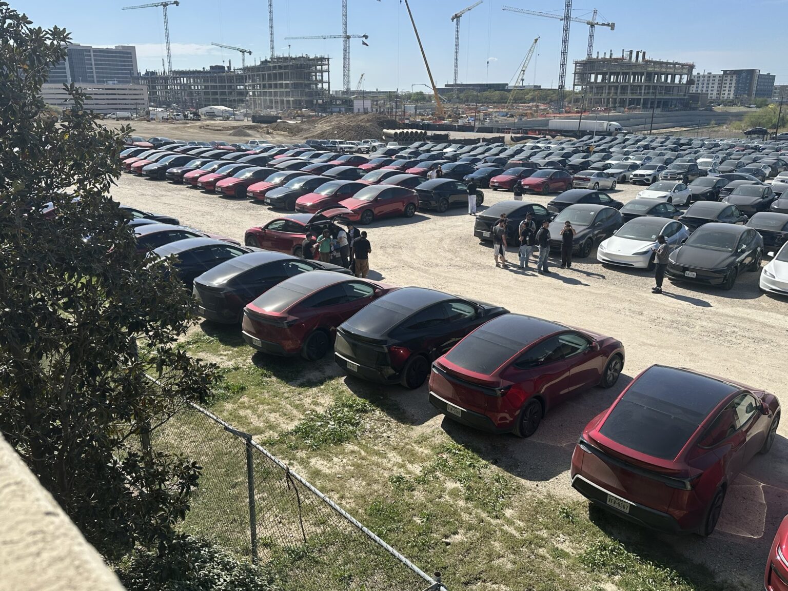 Combined Sightings of 100+ Possible Tesla Robotaxi Fleet ...